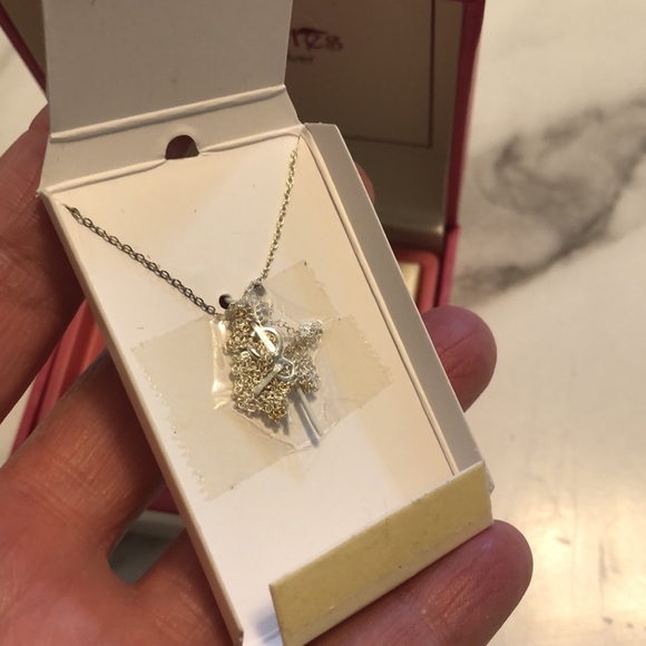 Footnotes | Jewelry | New Footnotes Silver Heart Family Necklace | Poshmark